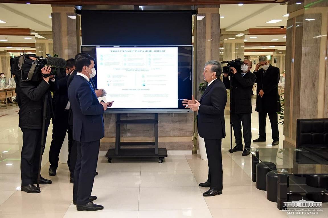 ITPARK - Prezident yosh dasturchilar bilan suhbatlashdi