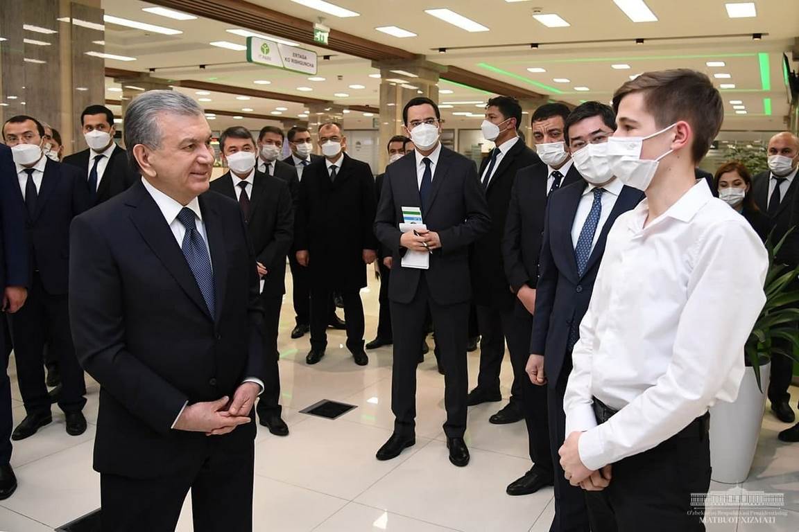 ITPARK - Prezident yosh dasturchilar bilan suhbatlashdi